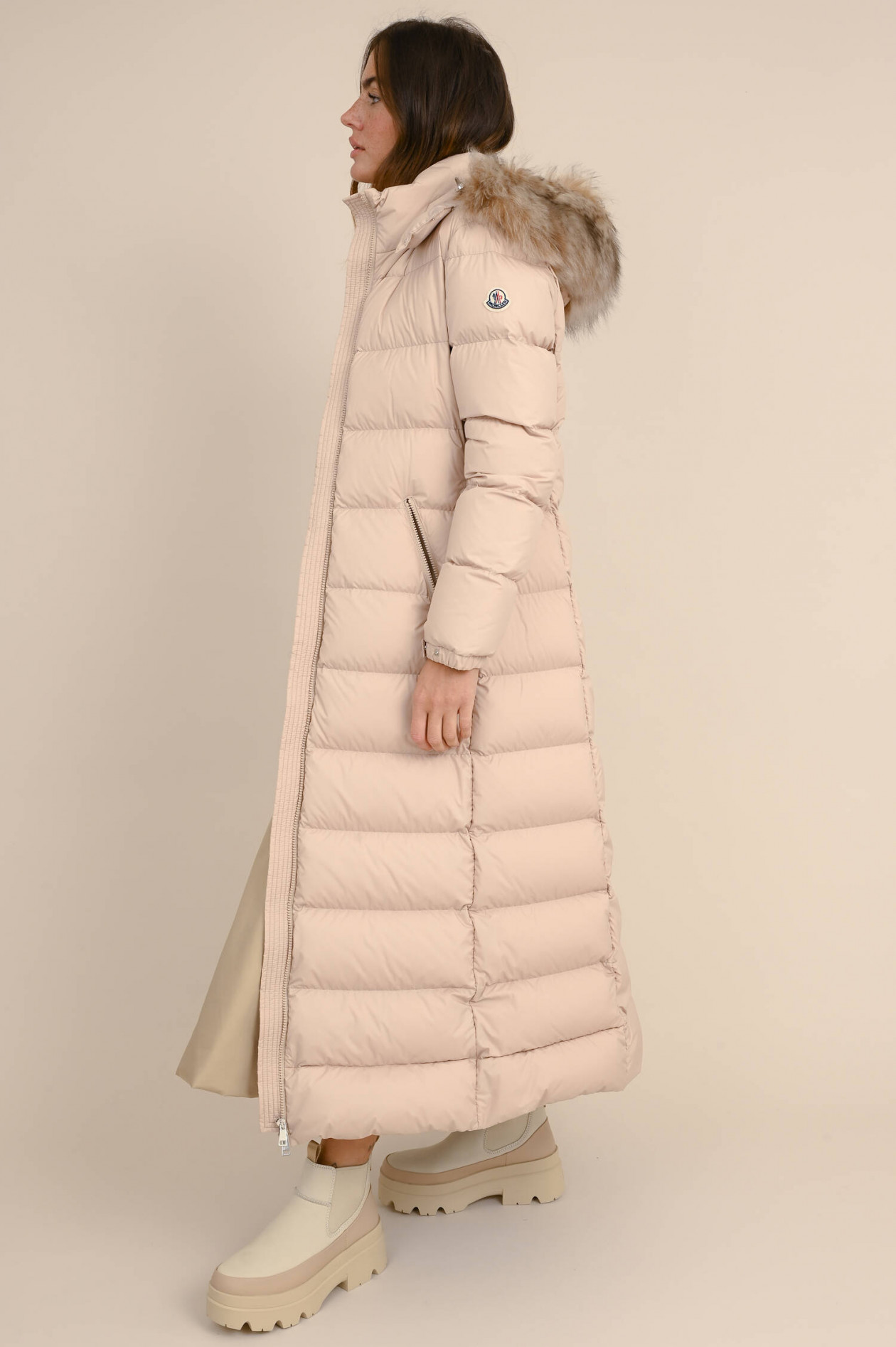 Moncler mantel beige store